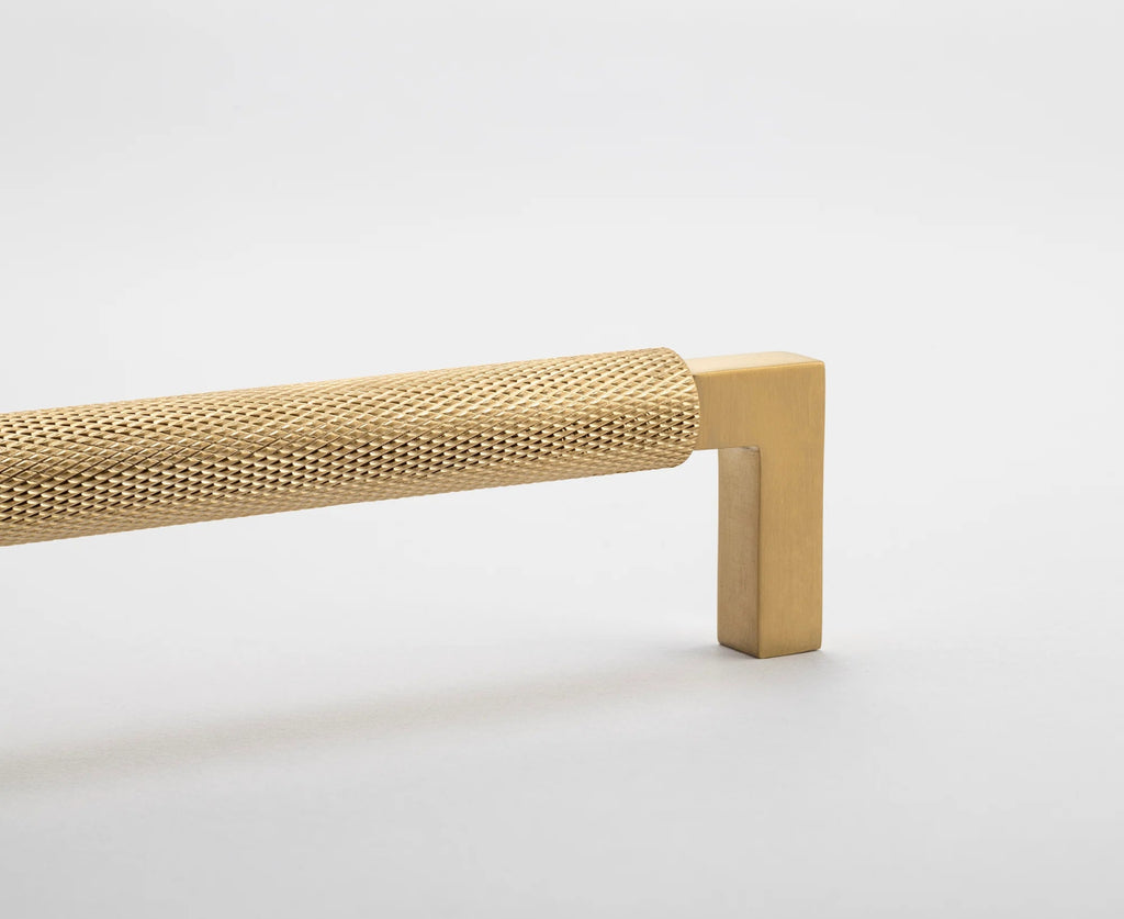 How to Choose the Perfect Door Handle Finish for Your Home